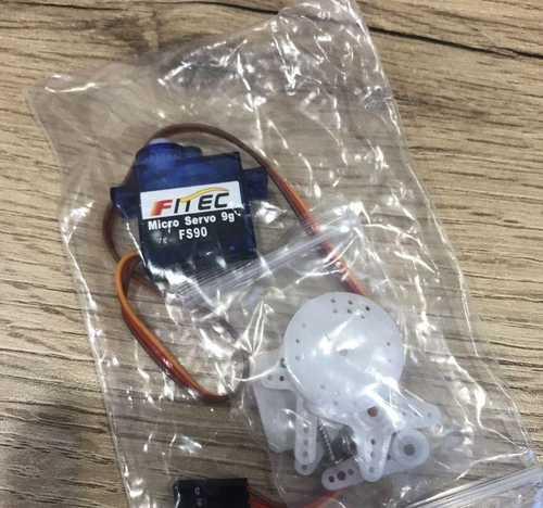 Сервопривод Feetech FS90 1.5 кг 180 градусов