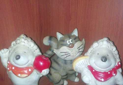 Статуэтки