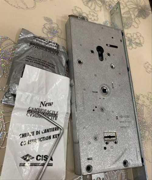 Замок cisa
