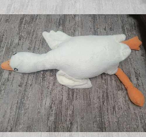 Игрушка подушка гусь