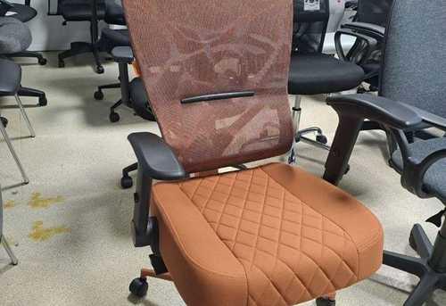 Компьютерное кресло эргономичное сетка и ткань