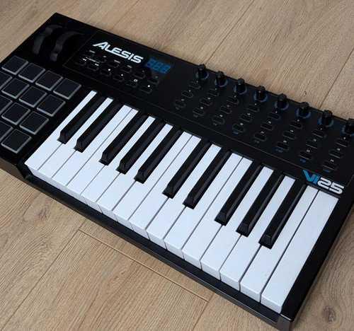 Midi-клавиатура Alesis VI25