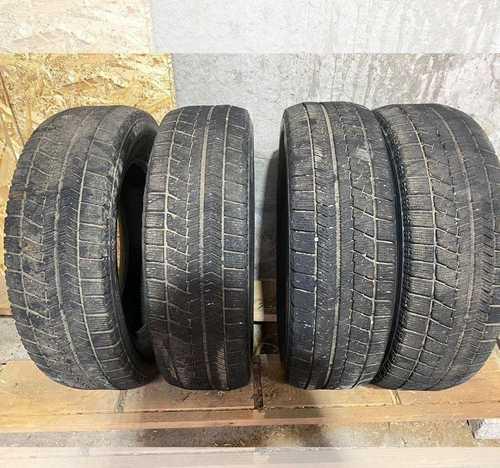 Bridgestone Blizzak VRX 4.25/65 R15 26J