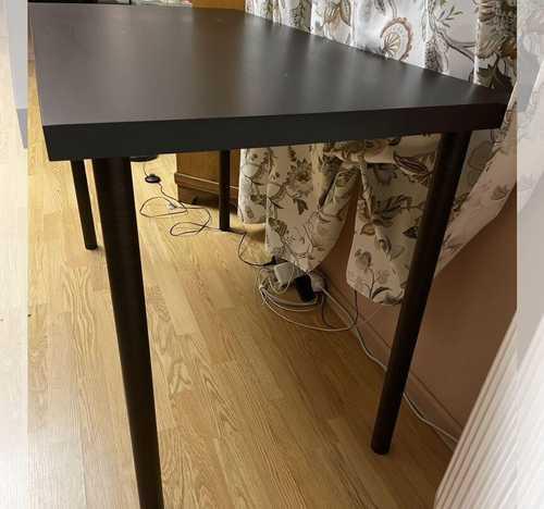Компьютерный стол IKEA