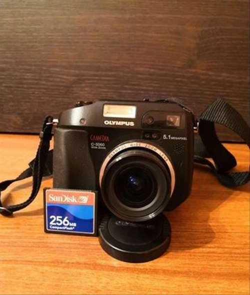 Компактный фотоаппарат Olympus C-5060