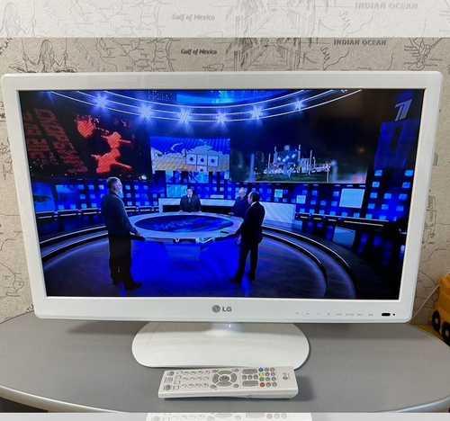 Телевизор LG 27" белый