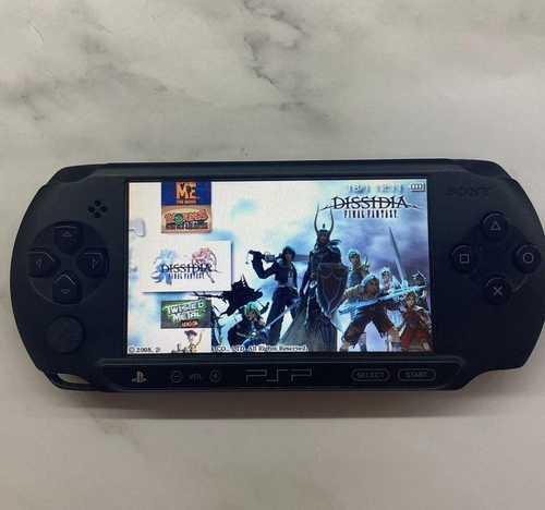 Sony PSP e 1008 прошитая   120 игр