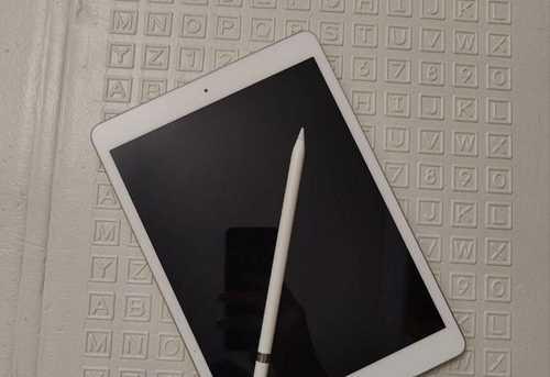 iPad 7 поколения 32 gb wifi + Apple pencil
