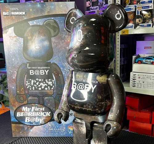 Медведь BearBrick 70 см