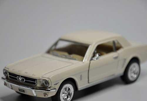 Модель автомобиля 1/2 Ford Mustang 1964 металл