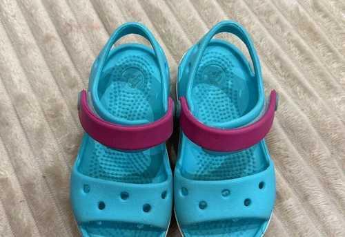 Сандалии crocs c7