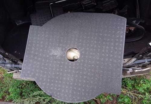 Пол багажника под запасное колесо Toyota Camry 201