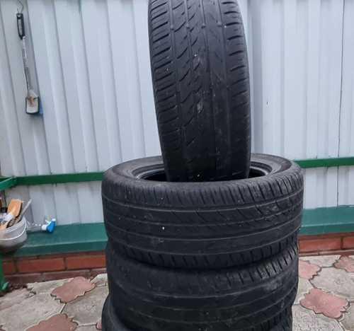 Matador MP 47 Hectorra 3 SUV 235/55 R17 103