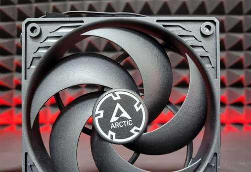 Arctic Cooling P12 PWM (black)