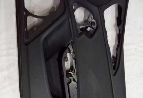 Обшивка двери передней правой Audi A6