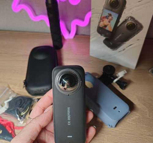 Камера Insta 360 X3