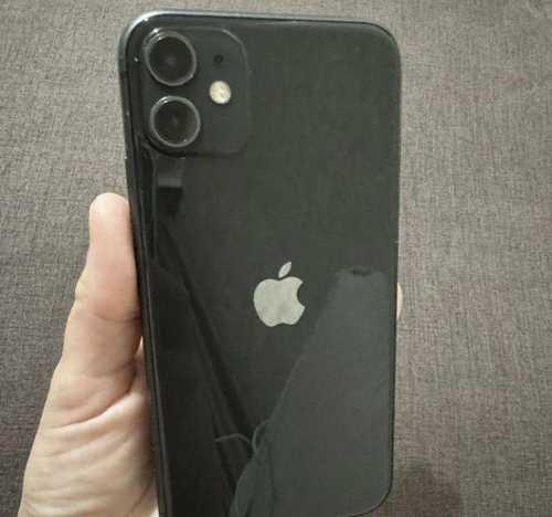 iPhone 11, 64 ГБ