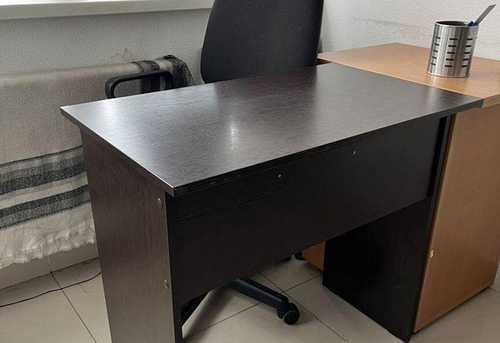 Мебель для офиса, столы, стулья, кулер, вешалка