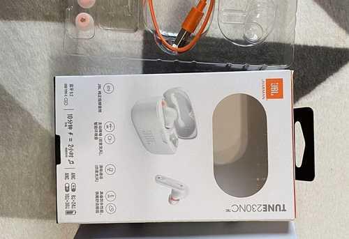 Беспроводные наушники JBL 230NC TWS White оригинал