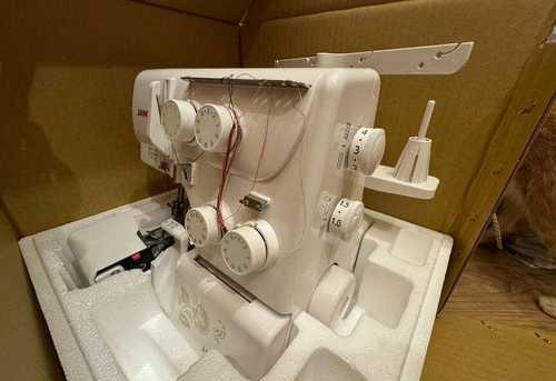 Оверлок janome 210d