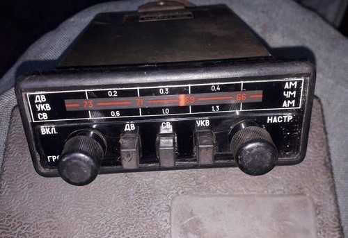Радиоприёмник Былина 310 М на Москвич