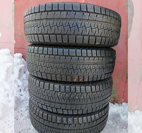Pirelli Ice Asimmetrico Plus 225/65 R17