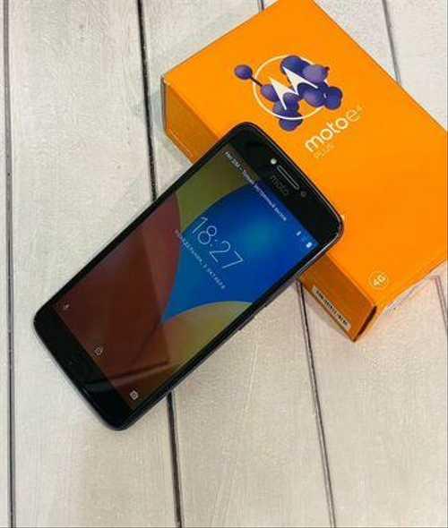 Смартфон Motorola Moto E4 Plus