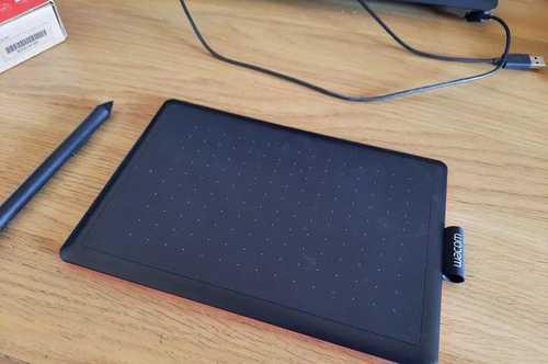 Графический планшет Wacom One Small (CTL-472)