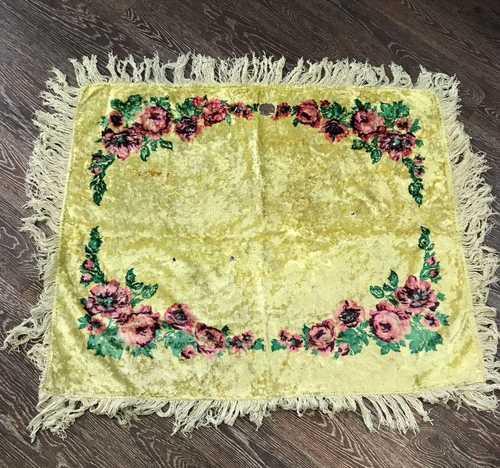Плюшевая скатерть старинная