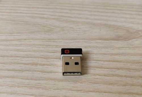 USB Приемник Logitech unifying (на 6 устройств)