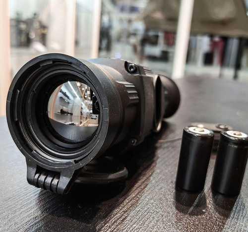 Тепловизор iRay SCL 35W