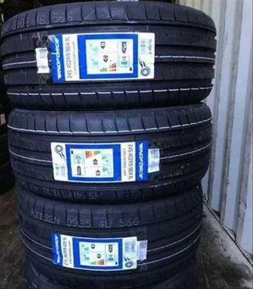 Windforce Catchfors UHP 275/35 R18 и 245/40 R18 100W