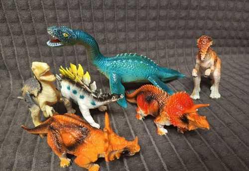 Динозавры игрушки