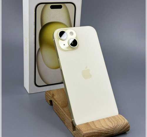 iPhone 15, 256 ГБ