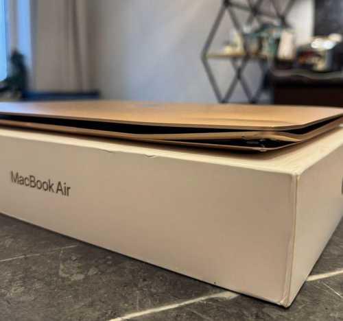 Macbook air 13 m1 256