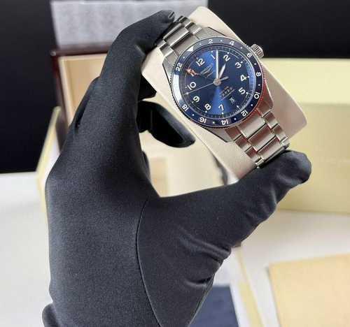 Наручные часы Longines Spirit Zulu Time Blue 42mm