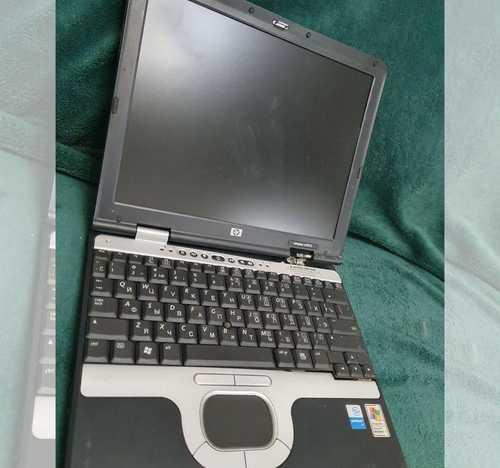 Ретро ноутбук HP Compaq NC4010