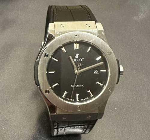 Наручные часы hublot