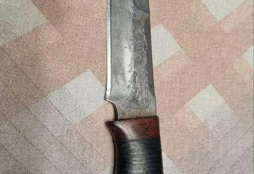 Златоустовский нож из дамасской стали