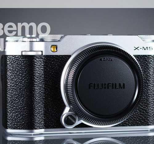 Fujifilm X-M5 Body Silver новый