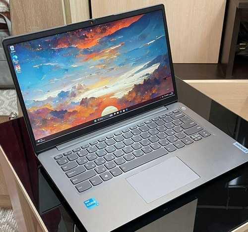 Lenovo Ideapad i3-11th Gen / 8GB / 256GB/ IPS