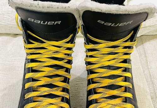 Хоккейные коньки Bauer 10D