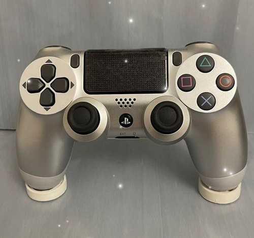 DualShock 4 V2 Геймпад серебристый для PS4, пк