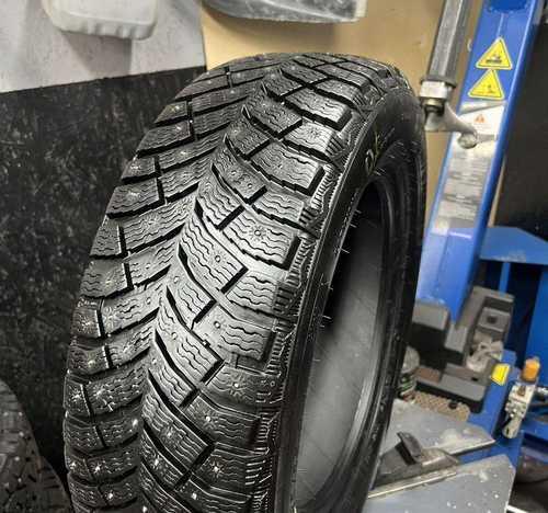 Michelin X-Ice North 4 185/65 R15 92T