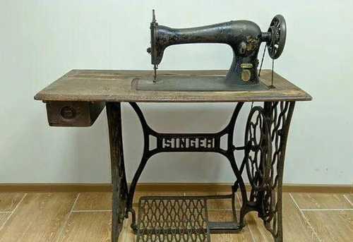 Большая швейная машина Singer Зингер