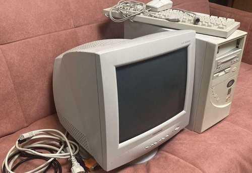 Старый компьютер 90-ых