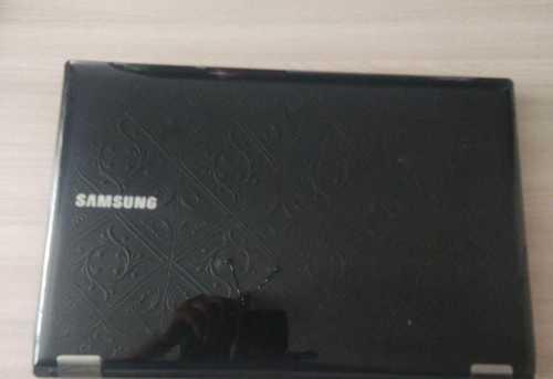 15.6" Samsung NP-RC530, 240 ГБ, Core i5-2450M, RAM 4 ГБ, GeForce GT 540M 2 ГБ