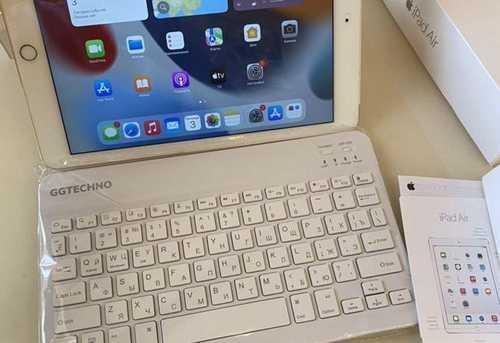 iPad Air 2 с SIM, клавиатурой и мышкой
