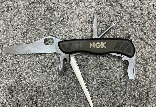 Нож Victorinox Military SAK 111