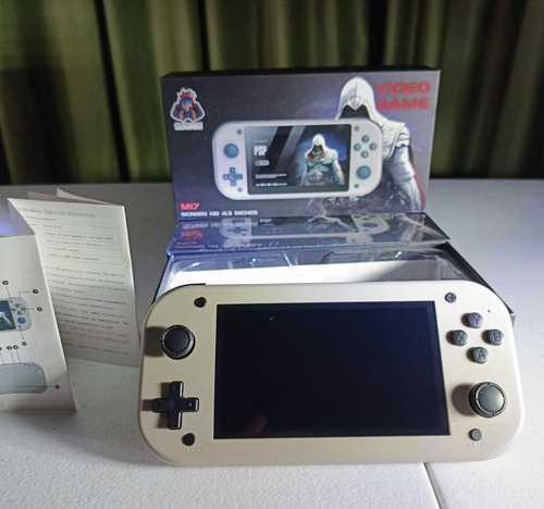 Игровая консоль